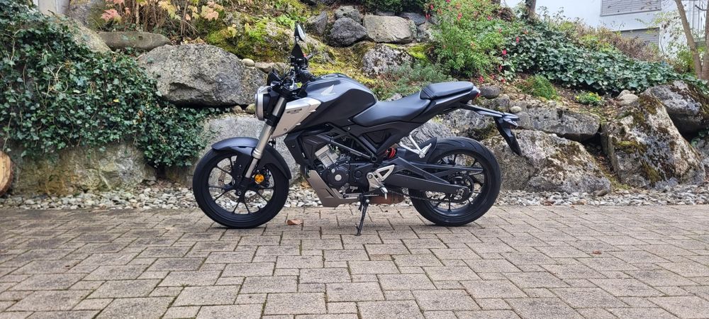 Honda, CB125R/ 2020, Naked Bike (Gebraucht) in Fehraltorf für CHF 2650 – nur Abholung auf ...