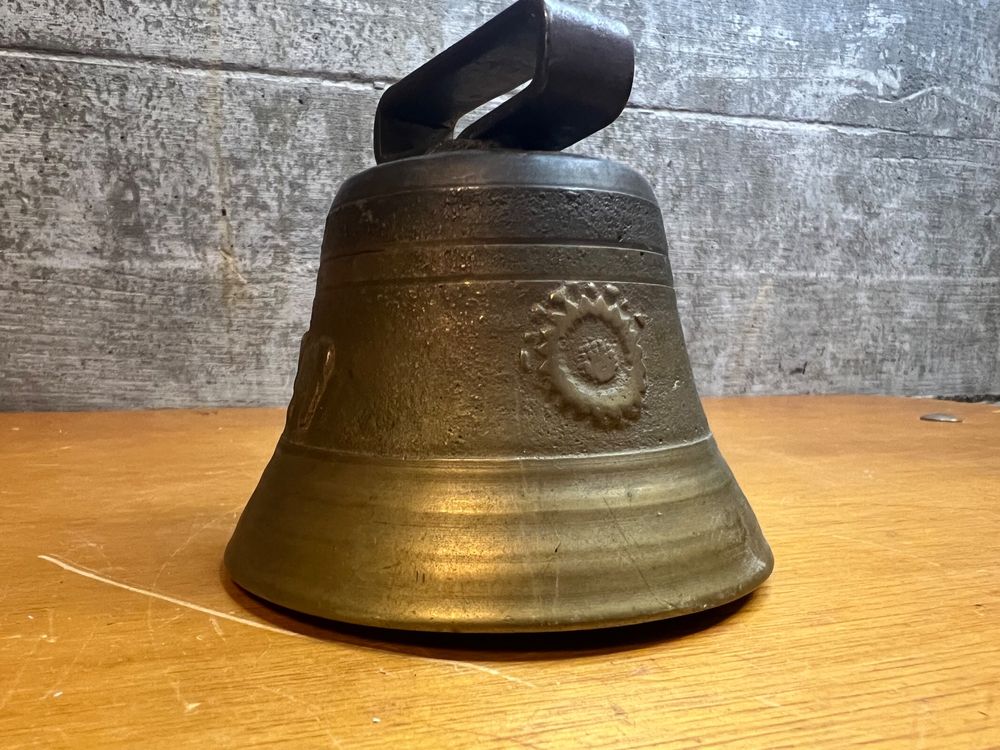 Cloche Suisse | Kaufen auf Ricardo