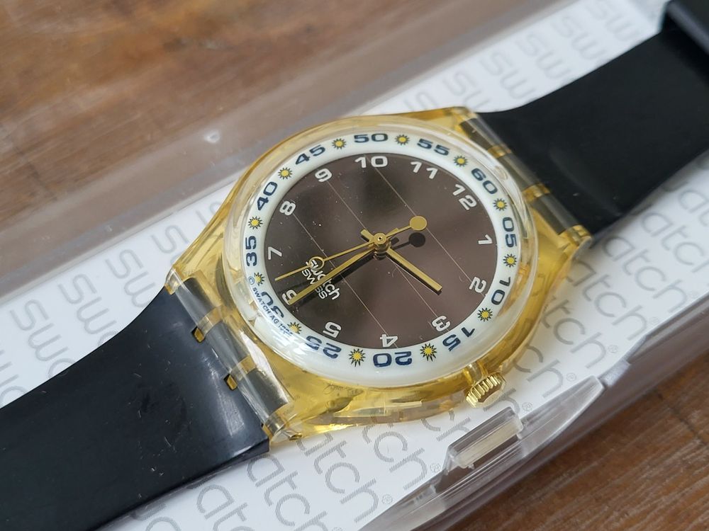 SWATCH SOLAR SRJ100C LOTS OF SUNS NEU (Neu und originalverpackt) in Lommiswil für CHF 29 – mit ...
