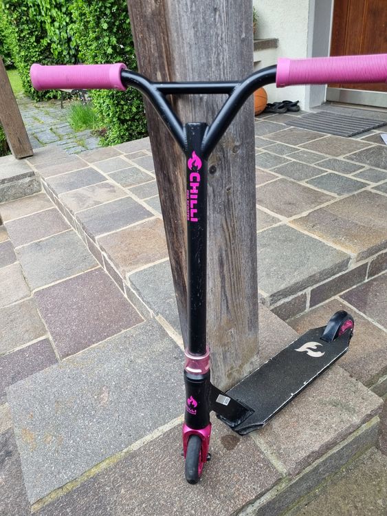 CHILLI PRO SCOOTER 3000 - BLACK/PINK | Kaufen auf Ricardo