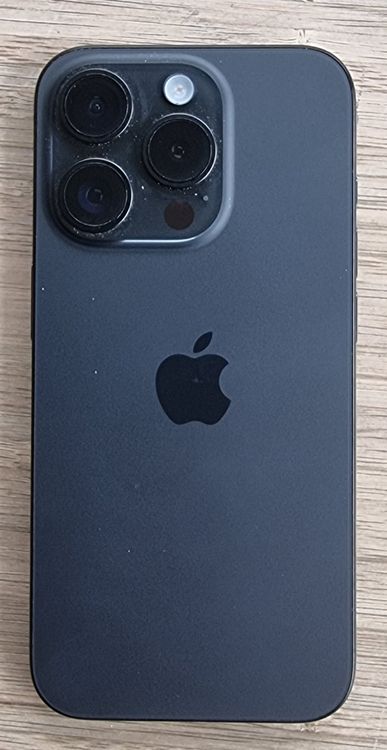 Apple iPhone 15 pro 256 GB, Black (Defekt) in Thalwil für CHF 1 – mit ...