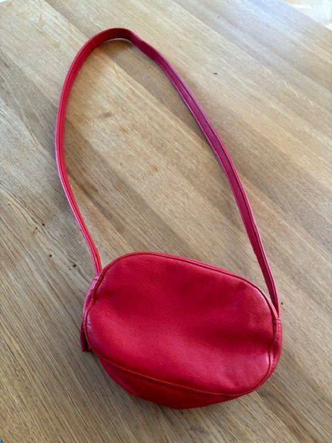 Rote Ledertasche Fiona Losinger Bern (Neu (gemäss Beschreibung)) in ...