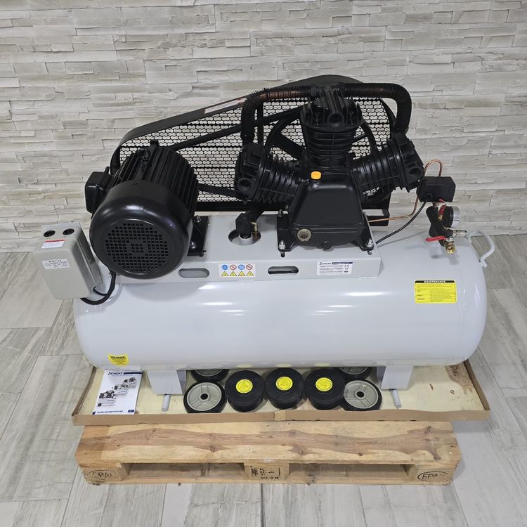 Druckluft Kompressor 200 Liter - 7.500W Druckluftkompressor (Neu ...