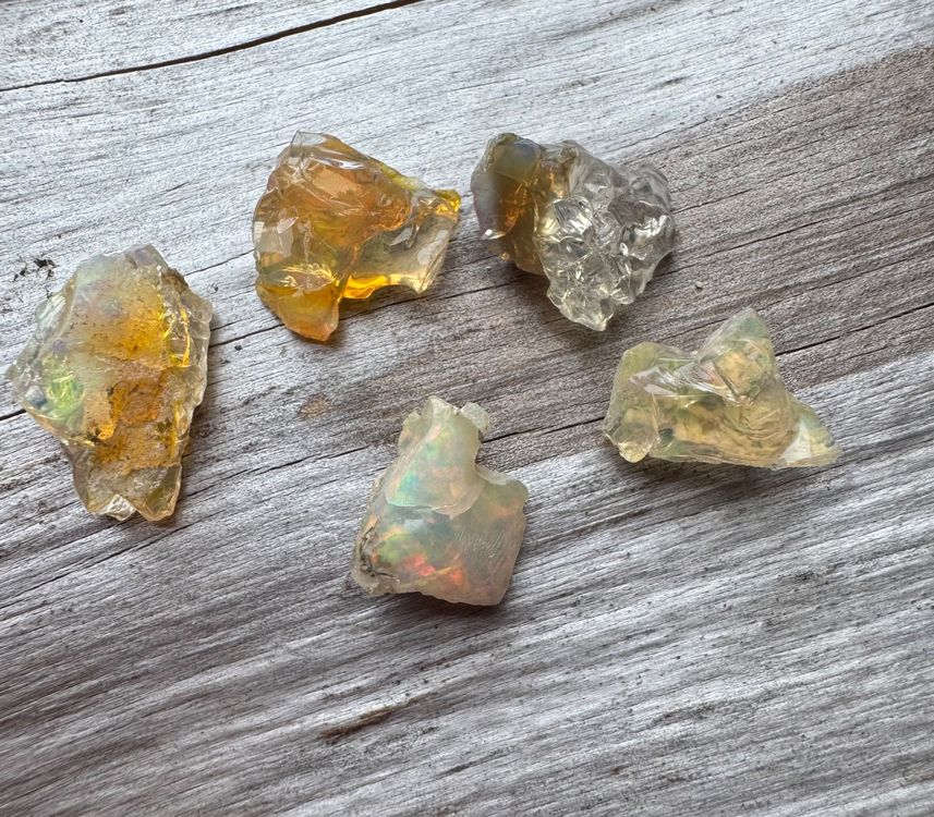 OPAL 5 x roh aus Welo-Mine Aethiopien unbehandelt NATURE (Neu und originalverpackt) in Leuggern ...