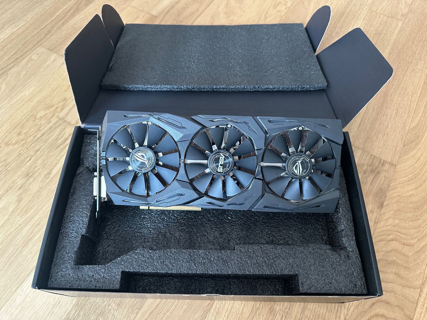 Asus Strix GTX 1070 Ti (Gebraucht) in Zürich für CHF 59 – mit Lieferung ...