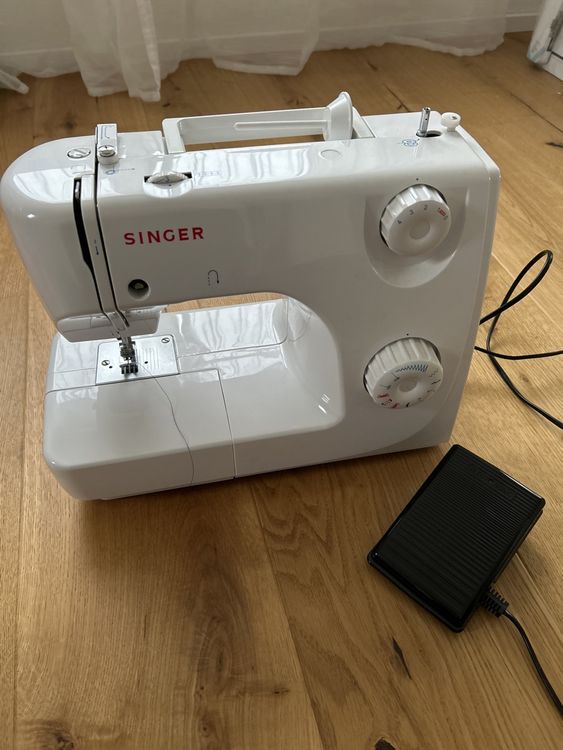 Singer Nähmaschine, Model 8280 | Kaufen auf Ricardo