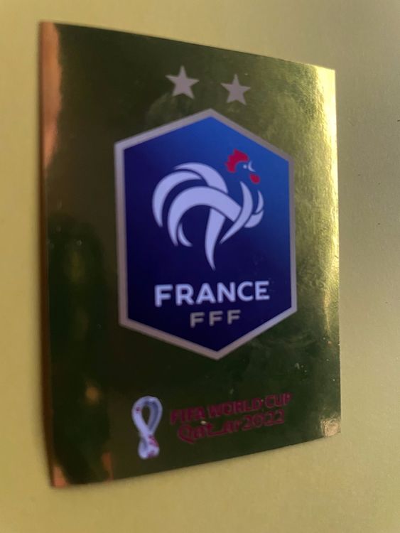 FRA 2 Panini WM 2022 Wappen Frankreich (Gebraucht) in Tegerfelden für ...