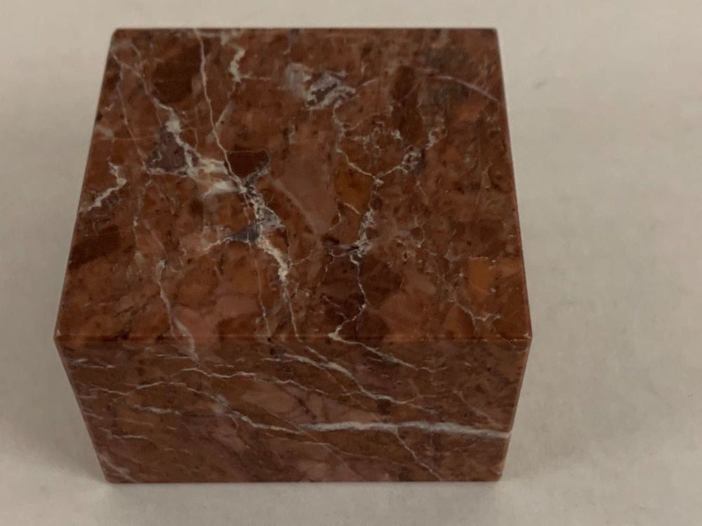 Roter Marmor Würfel / Kubus (Neu (gemäss Beschreibung)) in Erlenbach ZH ...
