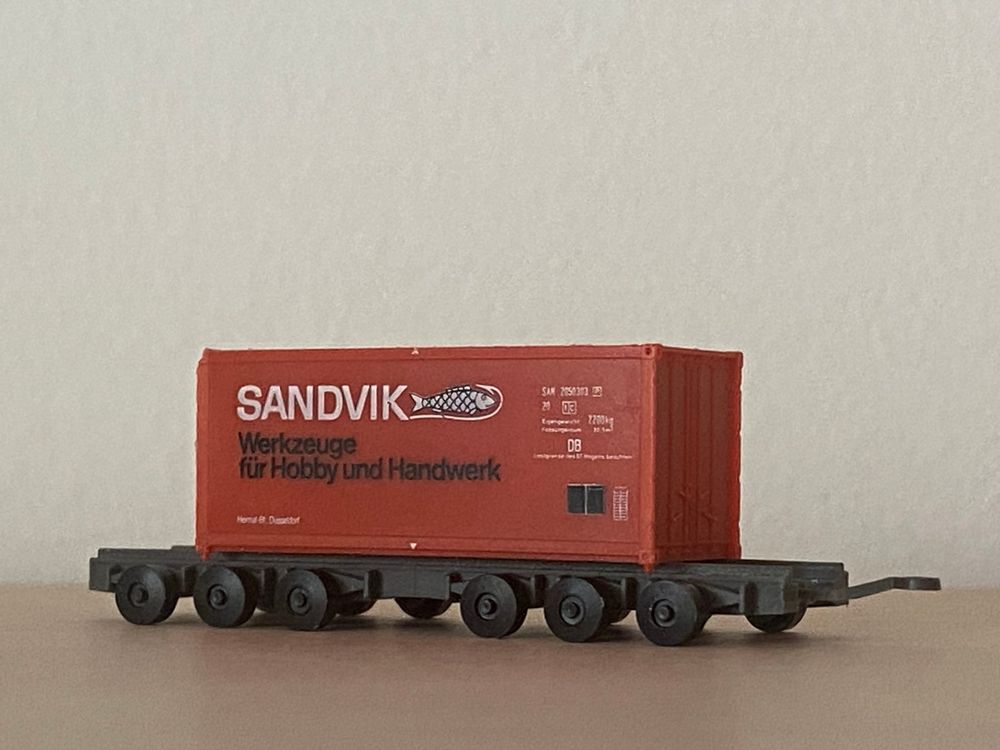 J25: Schwerlastanhänger mit Container (Spur N) | Kaufen auf Ricardo