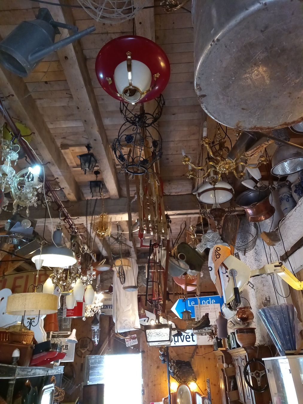 Tabourets de bar deux pièces (D'occasion) à Noiraigue pour CHF 120 ...