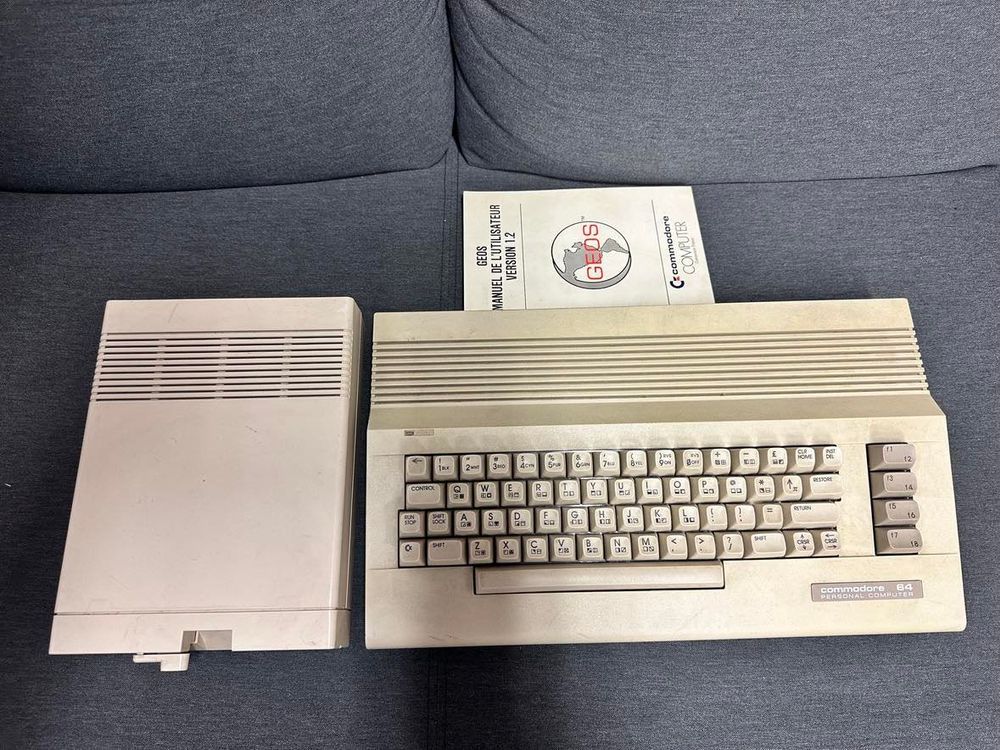 Commodore 64 + Floppy Disk Drive 1541-II non testato (Gebraucht) in ...