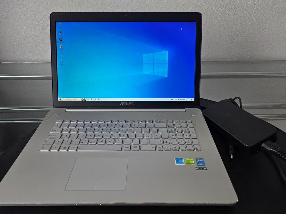 ASUS N750J 17.3" Full HD InteL Core™ i7 7-4700 (Gebraucht) in ...