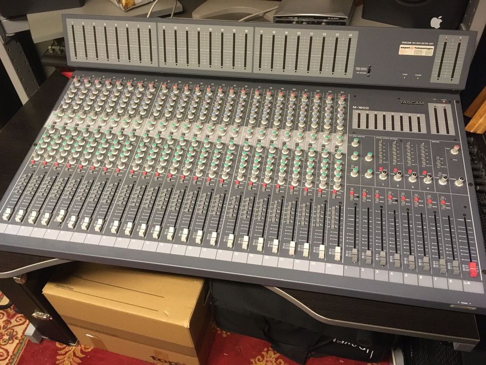 Tascam m-1600, Mixer analogique | Kaufen auf Ricardo