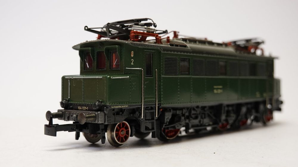 e4 Märklin 3049 DB BR 104 E-Lok grün (Gebraucht) in Thun für CHF 49 ...
