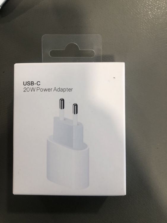 USB-C 20W Power Adapter (Neu und originalverpackt) in bern für CHF 9 ...
