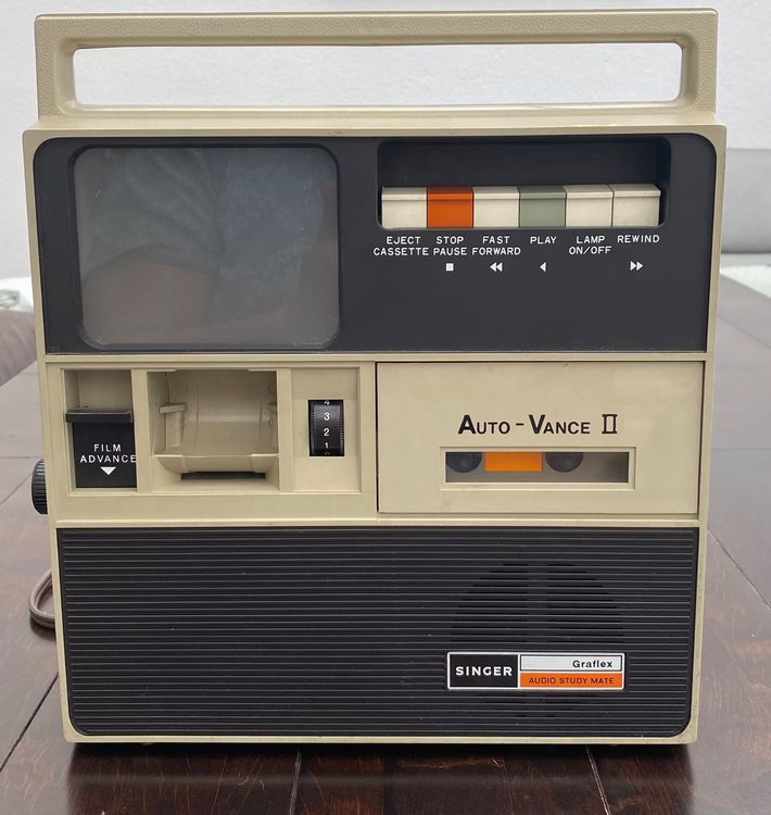 Singer Graflex Auto-Vance II (Gebraucht) in Bellevue für CHF 15 – mit ...