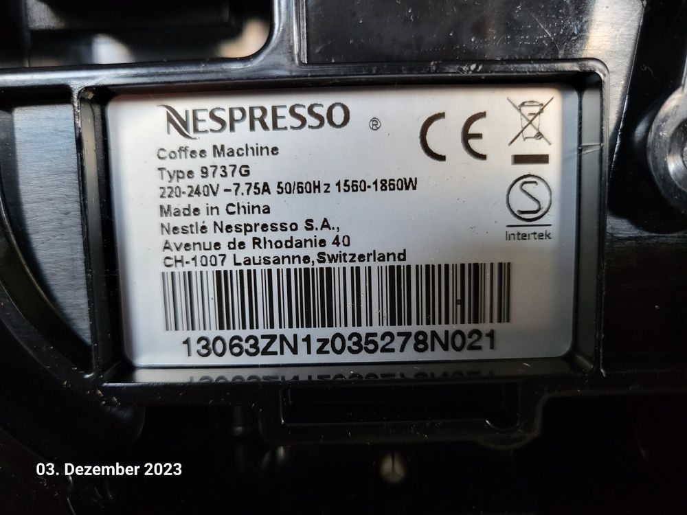 Nespresso Kaffeemaschine 9737G | Kaufen auf Ricardo