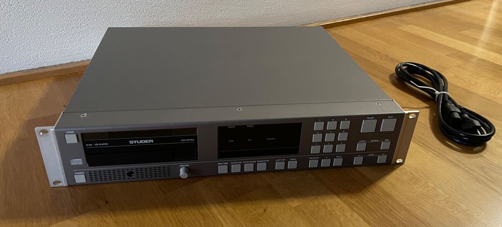 Studer D732 professioneller Studio CD Player Studer-Revox (Gebraucht) in Chur für CHF 671 – mit ...