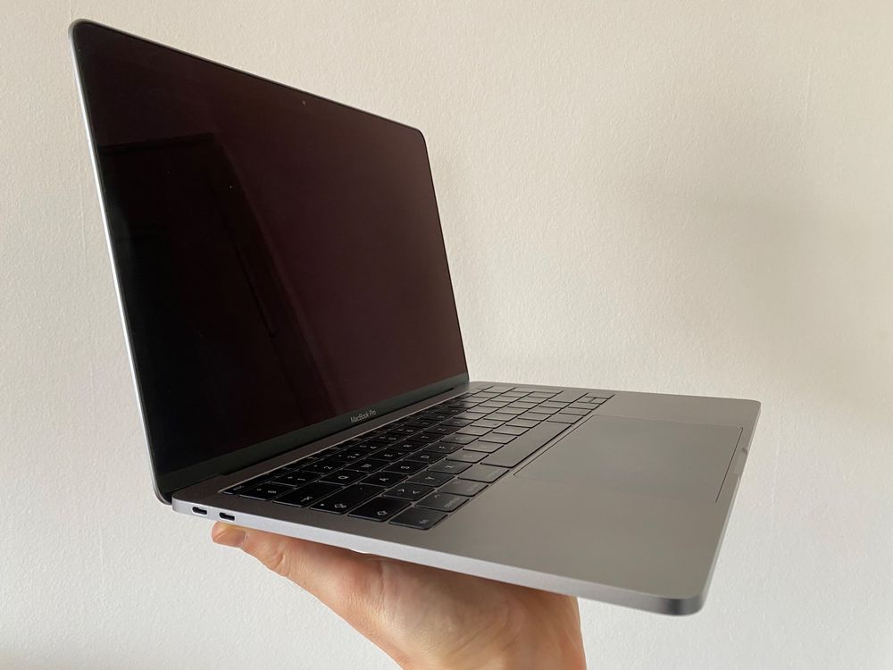 13" Macbook Pro 2017 (Gebraucht) in St.Gallen für CHF 145 – mit Lieferung auf Ricardo kaufen