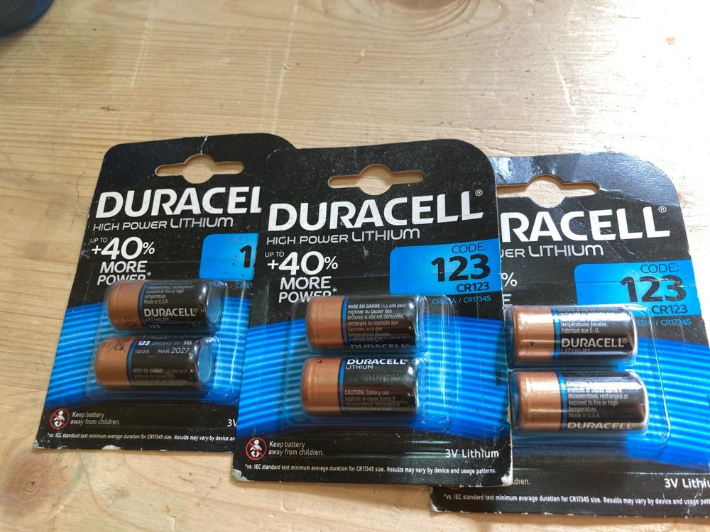 3x2 CR123 Batterien LithiumBatterien | Kaufen auf Ricardo