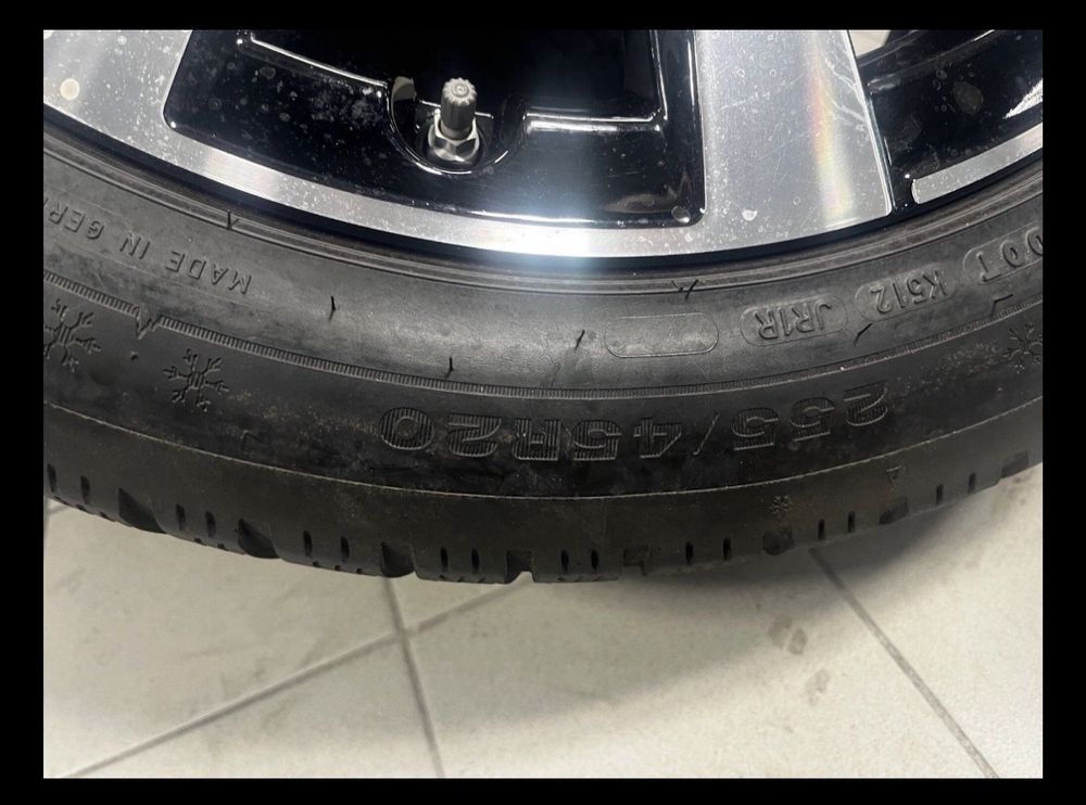 Top Angebot!!! Original Mercedes EQS Felgen mit Winterpneus (Gebraucht ...