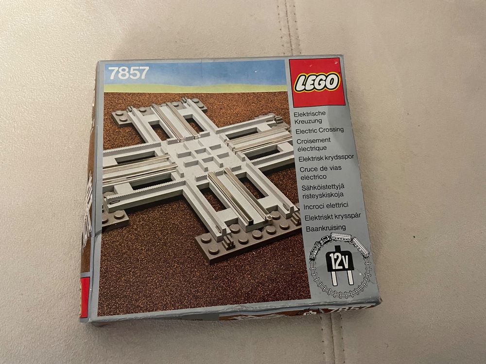 Lego 7857 - Elektrische Kreuzung (Gebraucht) in Dänikon ZH für CHF 7.5 ...
