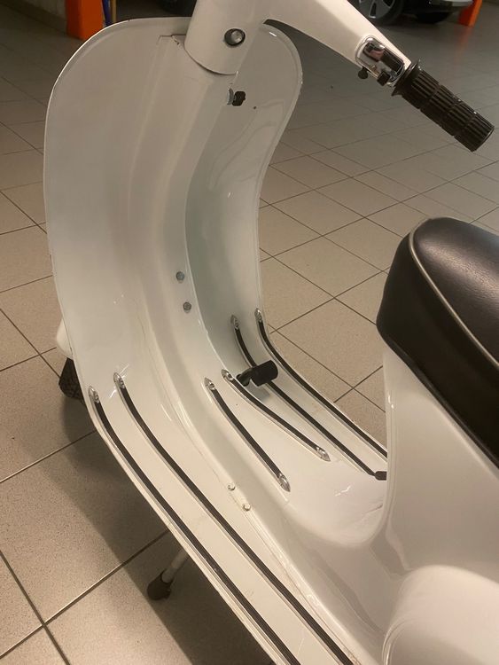 Vespa 50 r V5A raritat 3 gang MFK veteran 2023 (Gebraucht) in Massagno für CHF 4900 – nur ...