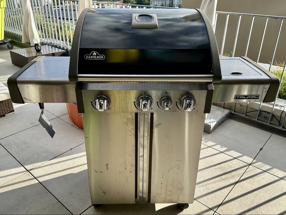 Gasgrill Napoleon Triumph (Gebraucht) in Liestal für CHF 51 – nur ...
