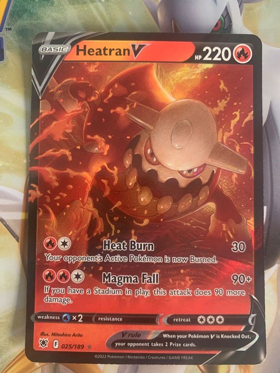 Heatran v 25/189 carte Pokémon | Acheter sur Ricardo