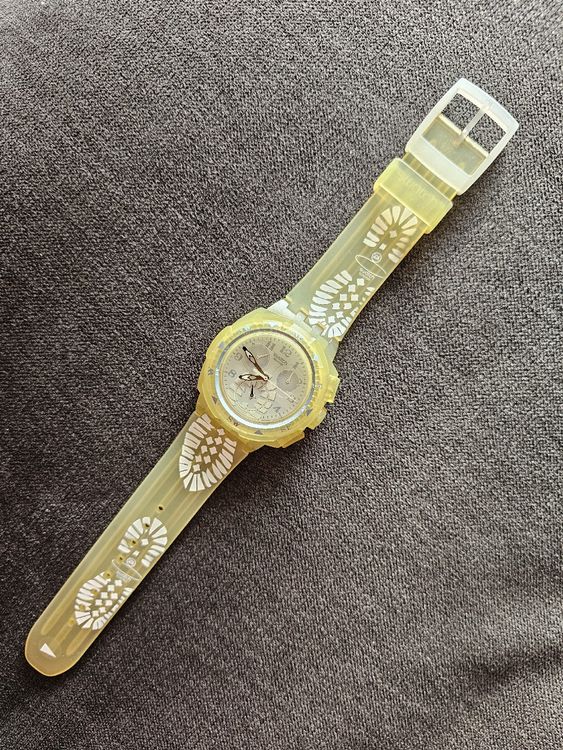 Swatch Snow Access Uhr Unisex gelb transparent (Gebraucht) in ...