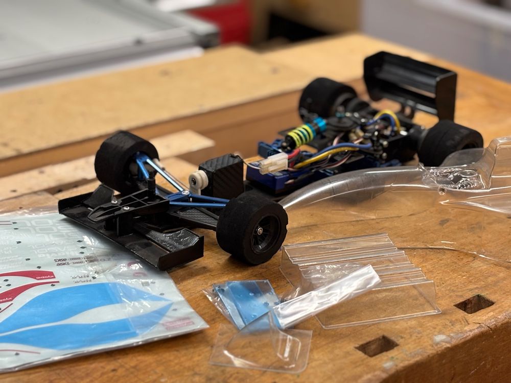 RC Car 1:10 Onroad/Formel 1 Tamiya F103 Nr. 6 | Kaufen auf Ricardo