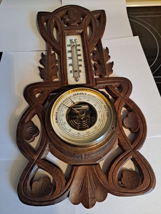 Schön verzierte Wetterstation mit Barometer + Thermometer (Gebraucht ...