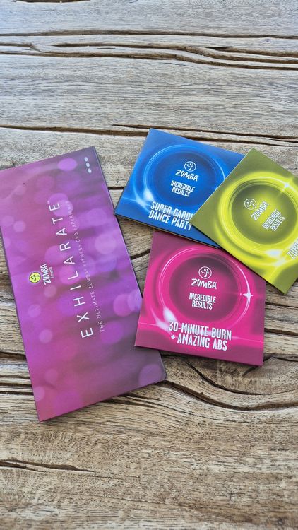 Zumba Exhilarate DVD-Set, Top Zustand (Neu (gemäss Beschreibung)) in ...