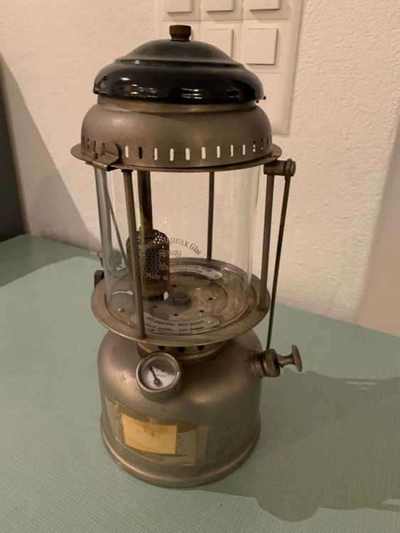 Schöne Eug. Schatz / Hasag 551 L Starklichtlampe (Gebraucht) in Brunnen ...