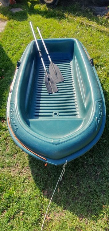 Barque de pêche stable et légère, avec rames (D'occasion) à Salavaux ...