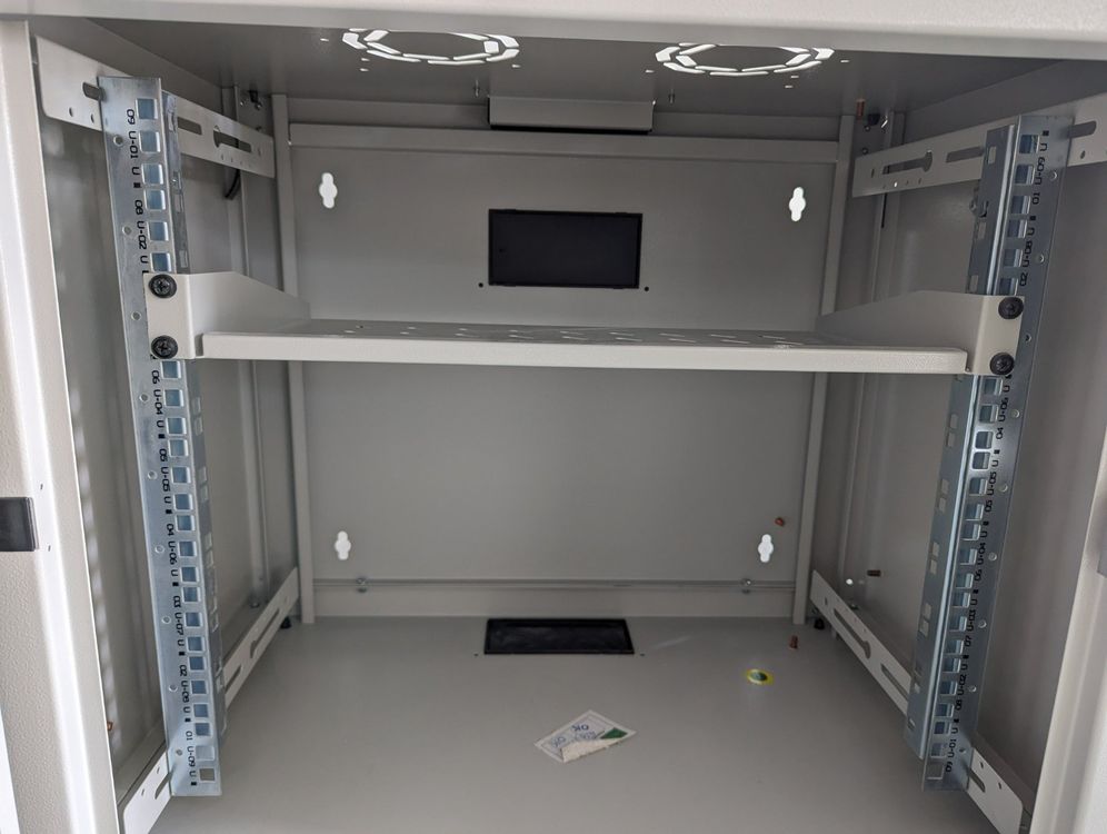 Rack 19 pouces Digitus Unique 9HE | Kaufen auf Ricardo