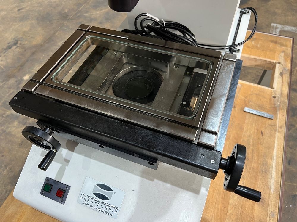 Schneider P300 Messprojektor (Gebraucht) in Zuchwil für CHF 1200 – nur ...