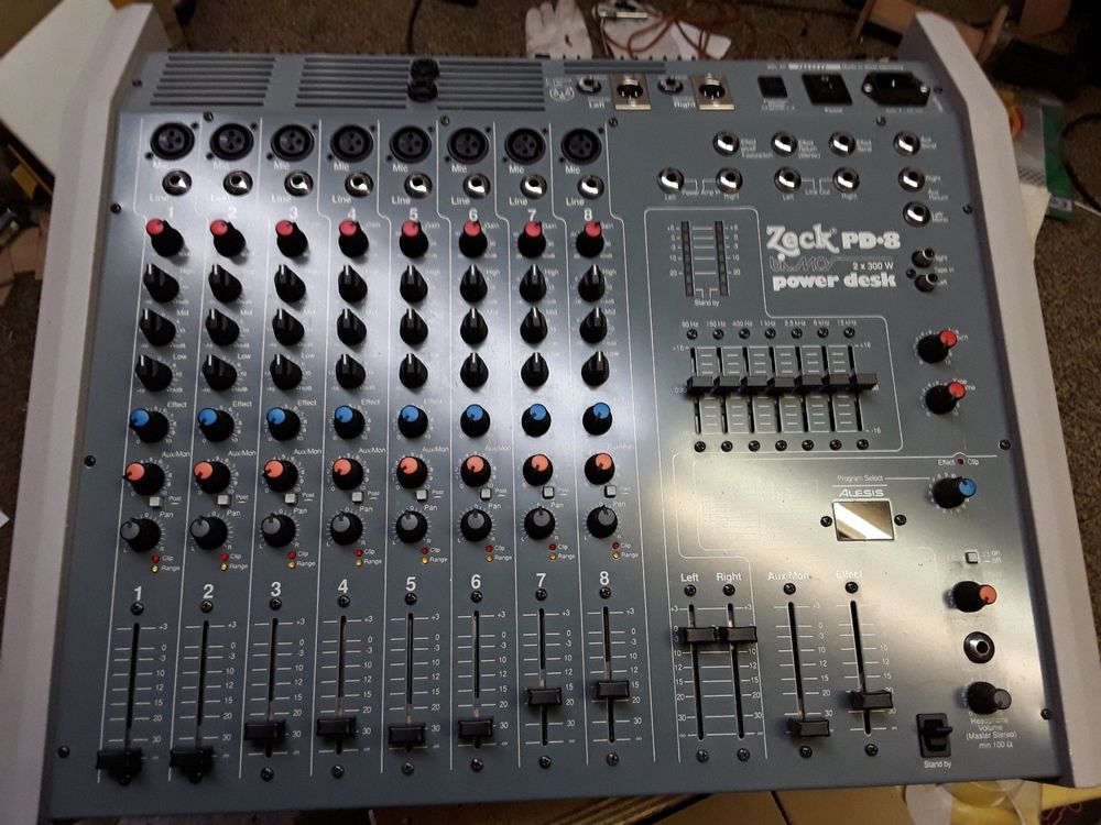 8-Kanal Mischpult ZECK PD-8 mit Endstufe | Kaufen auf Ricardo