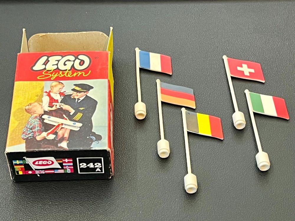 Lego 242A - International Flags | Kaufen auf Ricardo