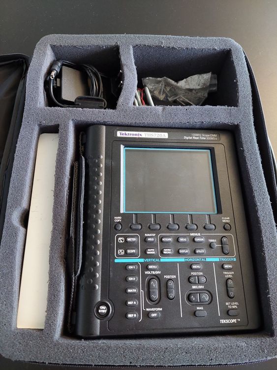 Oszilloskop Tektronix TekScope THS720A 100MHz (Gebraucht) in Dübendorf ...