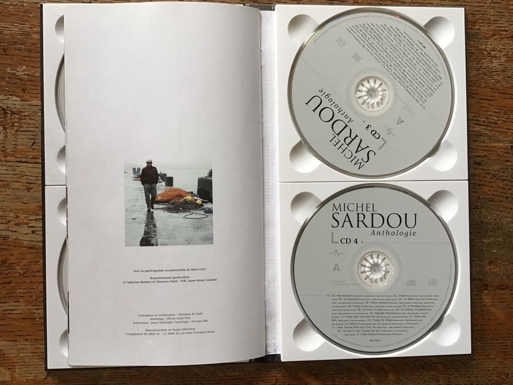 Coffret long box 4 CD livret Michel Sardou (Gebraucht) in Fully für CHF ...