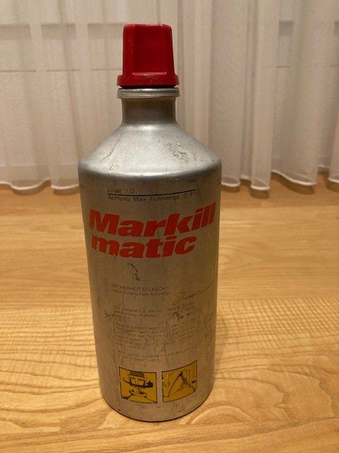 Markill Benzin-/ Spiritusflasche 0.9 L Camping Outdoor (Gebraucht) in ...
