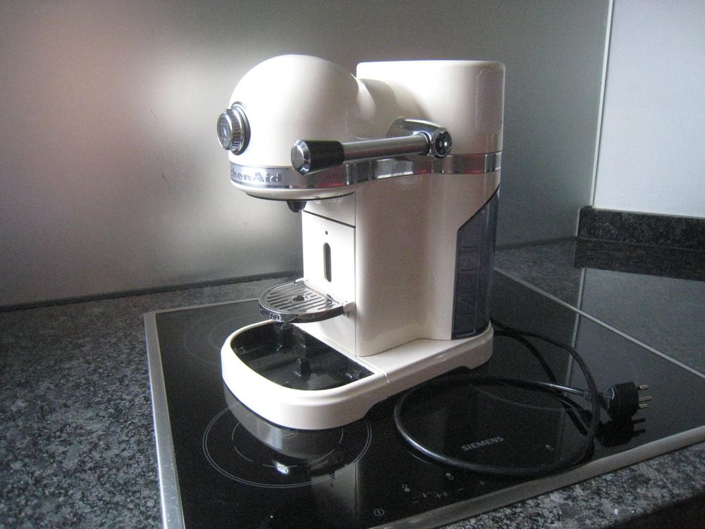 KitchenAid Kapsel Kaffeemaschine Artisan Nespresso ST.JOSEPH | Kaufen ...