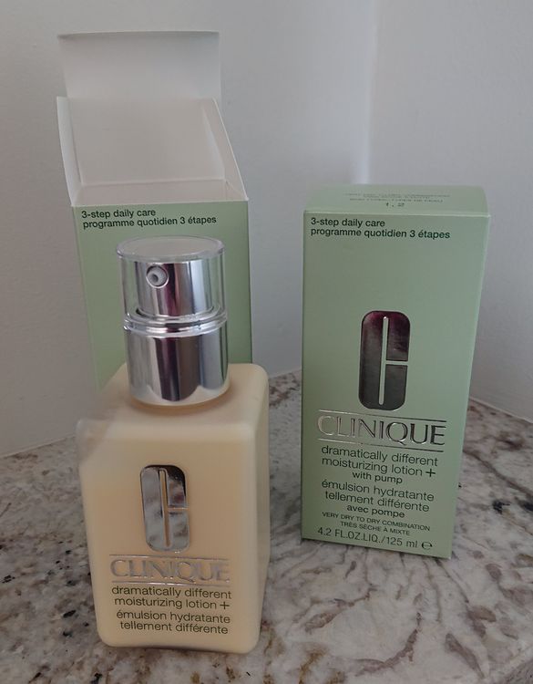 Duo CLINIQUE DDML+ (Lotion mit Pumpe), 2 x 125ml - NEU (Neu und ...