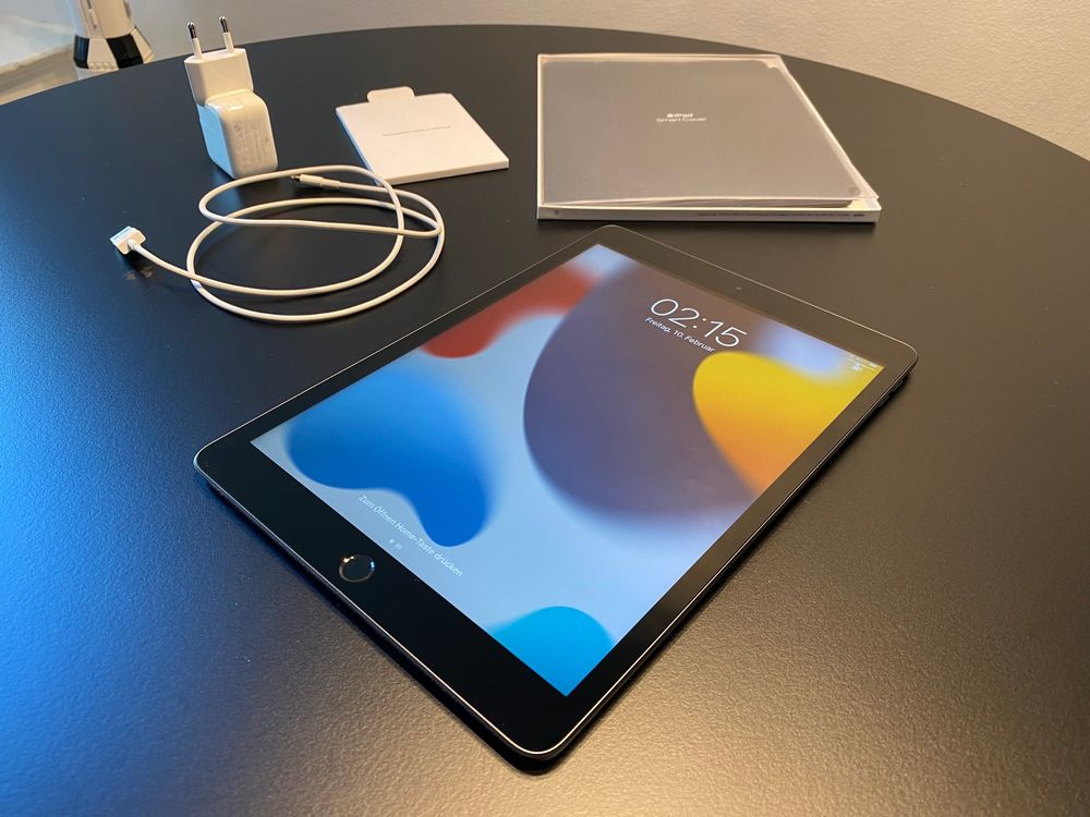 Apple iPad 7. Gen (2019) / 10,2" Display / 128 GB / WiFi | Kaufen auf ...