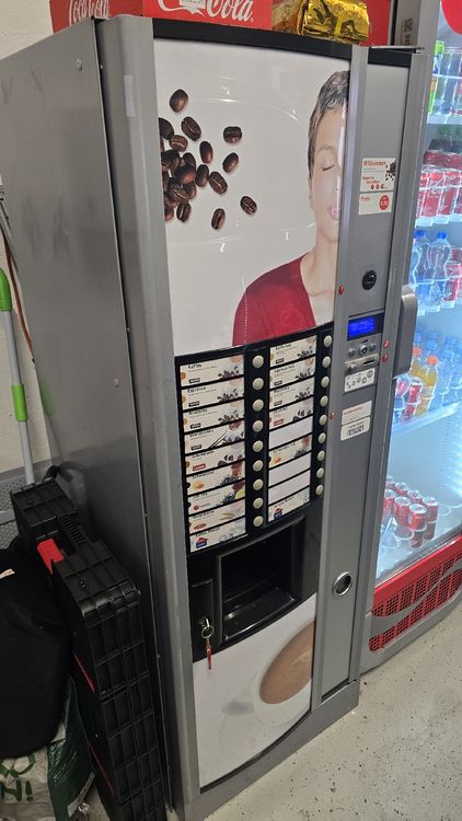 Kaffeeautomat von Selecta (Gebraucht) in Emmenbrücke für CHF 510 – nur ...