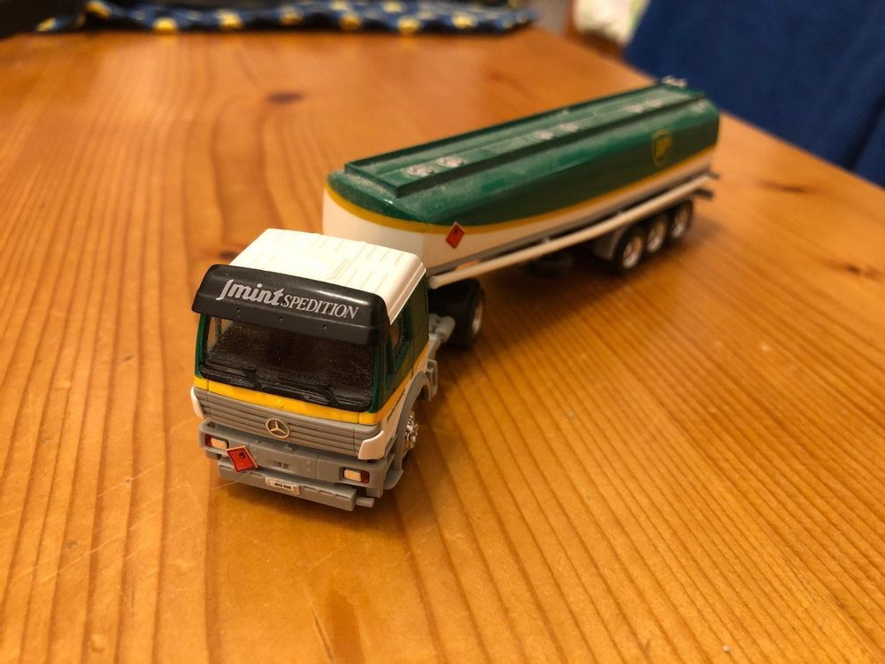 Modell - LKW BP - Tanklaster 1:87 (Gebraucht) in Weinfelden für CHF 7.2 ...