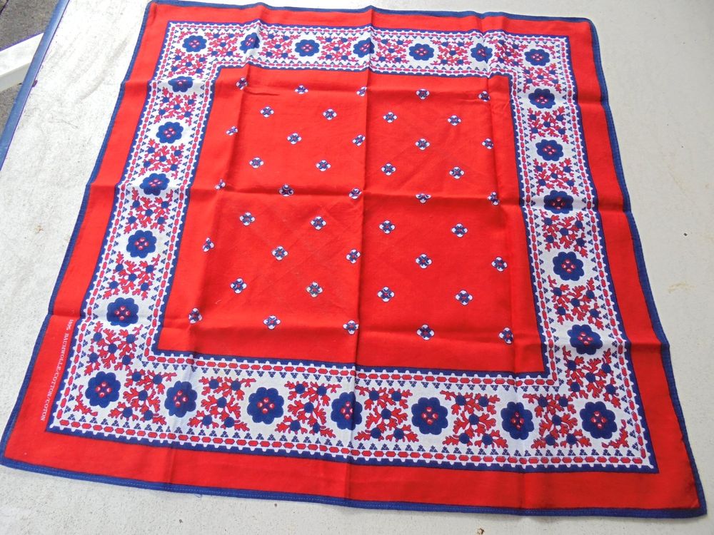 Rotes Tuch mit Muster, Vintage | Kaufen auf Ricardo
