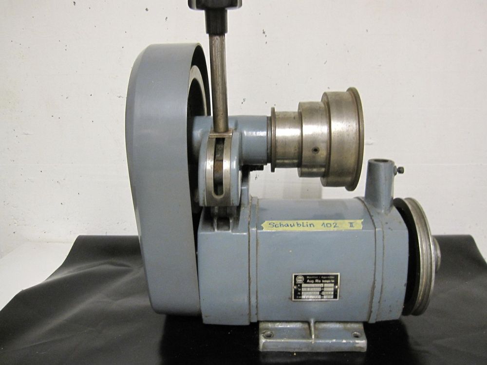 Motor zu Schaublin 102 (Gebraucht) in Root für CHF 200 – nur Abholung ...