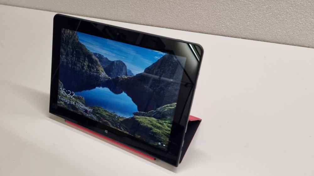 Lenovo ThinkPad Windows Tablet 10 2nd Generation 10", 64GB (Gebraucht ...